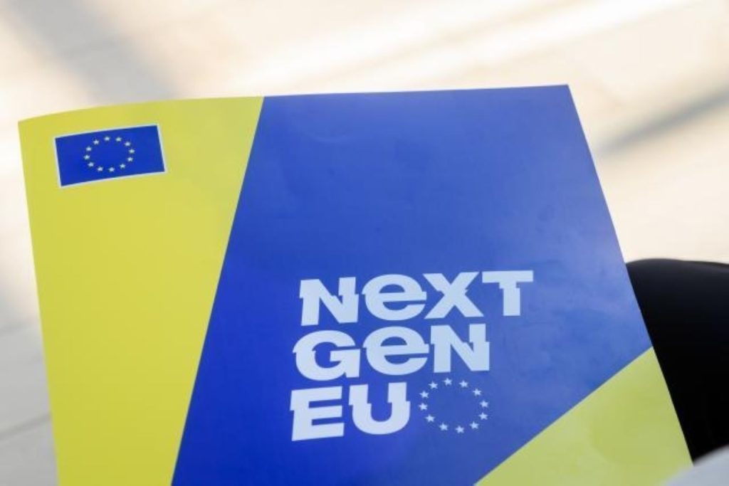 Commission disburses €7.2 billion to Poland under NextGenerationEU - EU ...