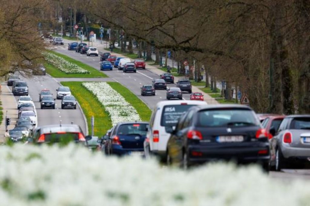 Commission remains committed to halving road deaths by 2030 - EU Reporter