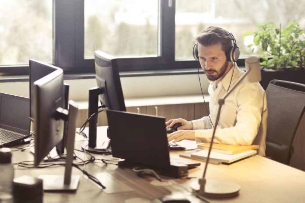 Commission seeks feedback on commitments offered by SAP over possible ...
